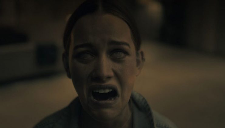 'The Haunting of Hill House': 11 Spine-Chilling Moments - HorrorGeekLife